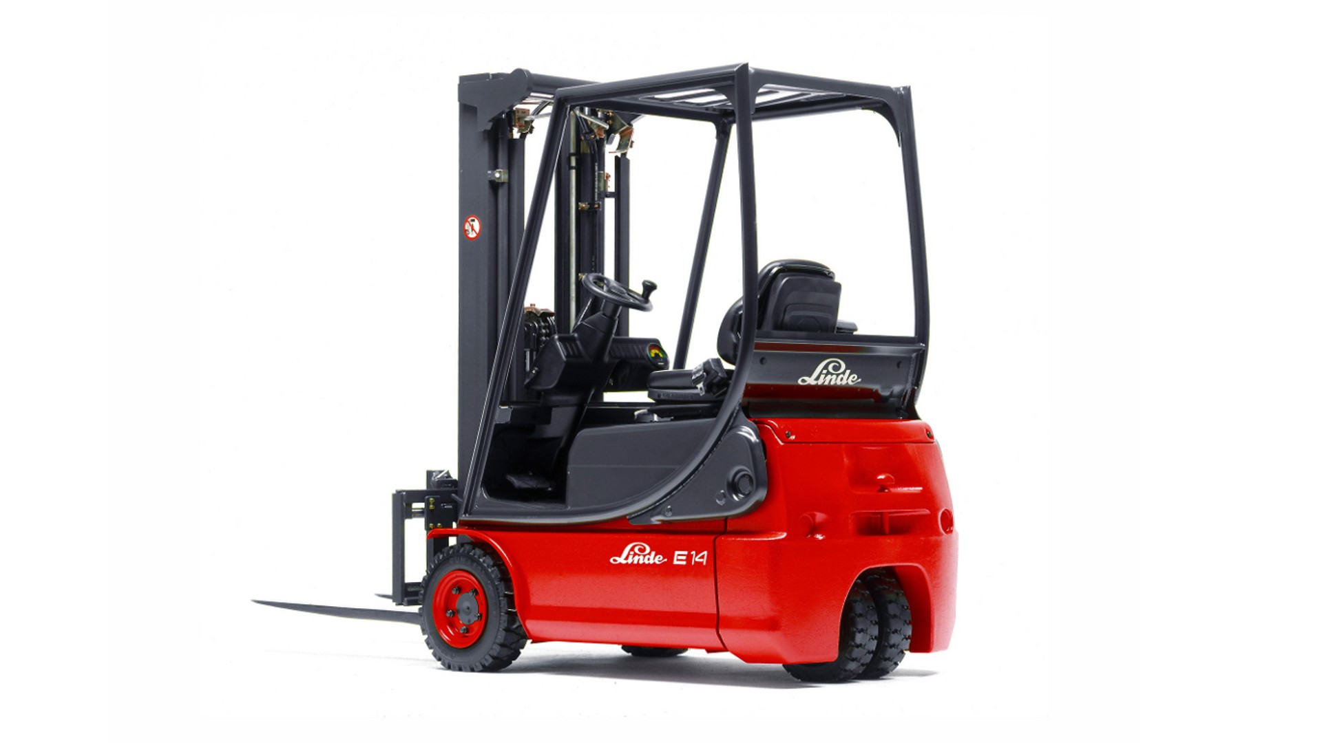50 Jahre E-Stapler von Linde Material Handling